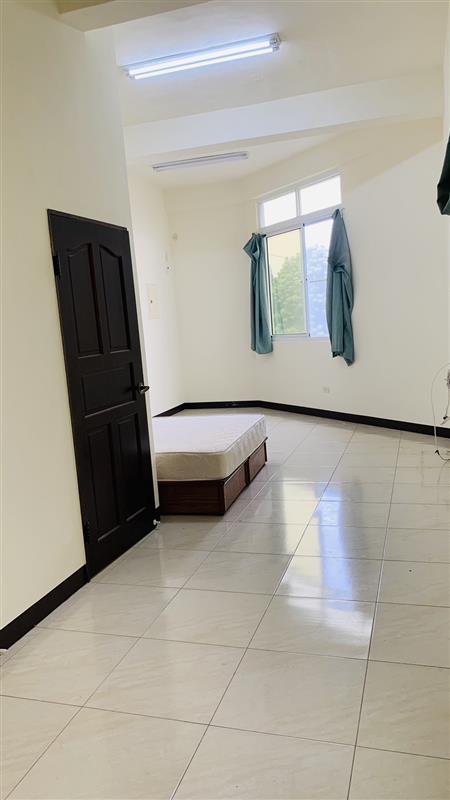 Khouse高雄租屋 - 楠梓加工區#後勁#捷運#採光大陽台套房